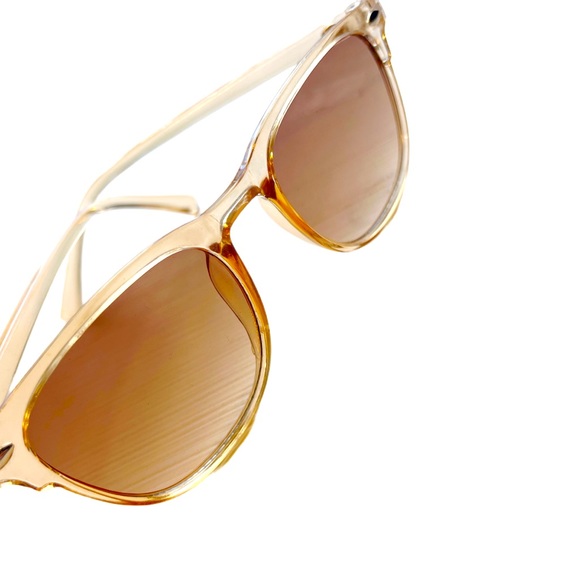 Accessories | Trendy Pair Of Light Tan Sunglasses | Poshmark